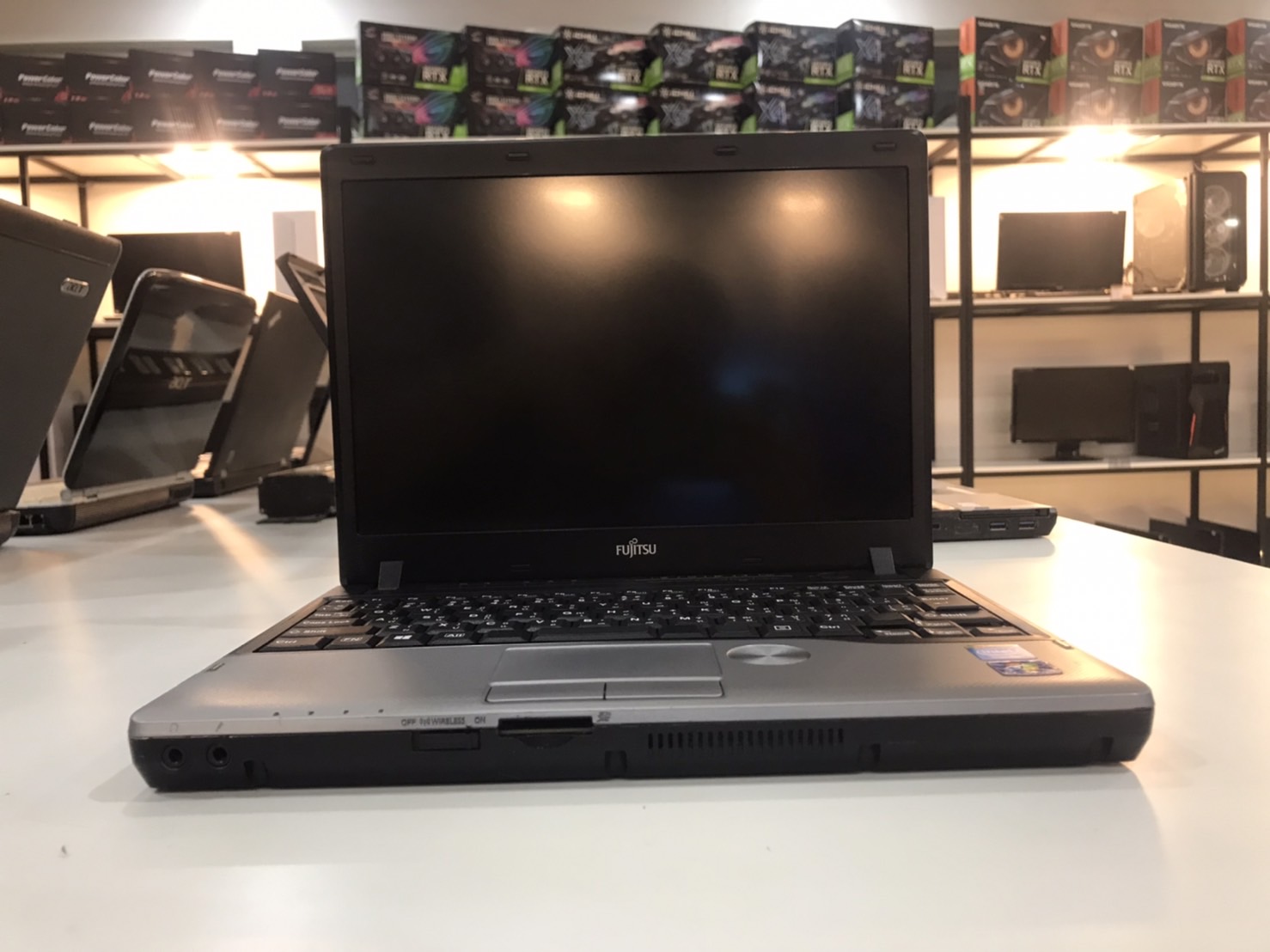 Notebook Fujitsu Lifebook p772/g - SHOWPOW69 - ThaiPick