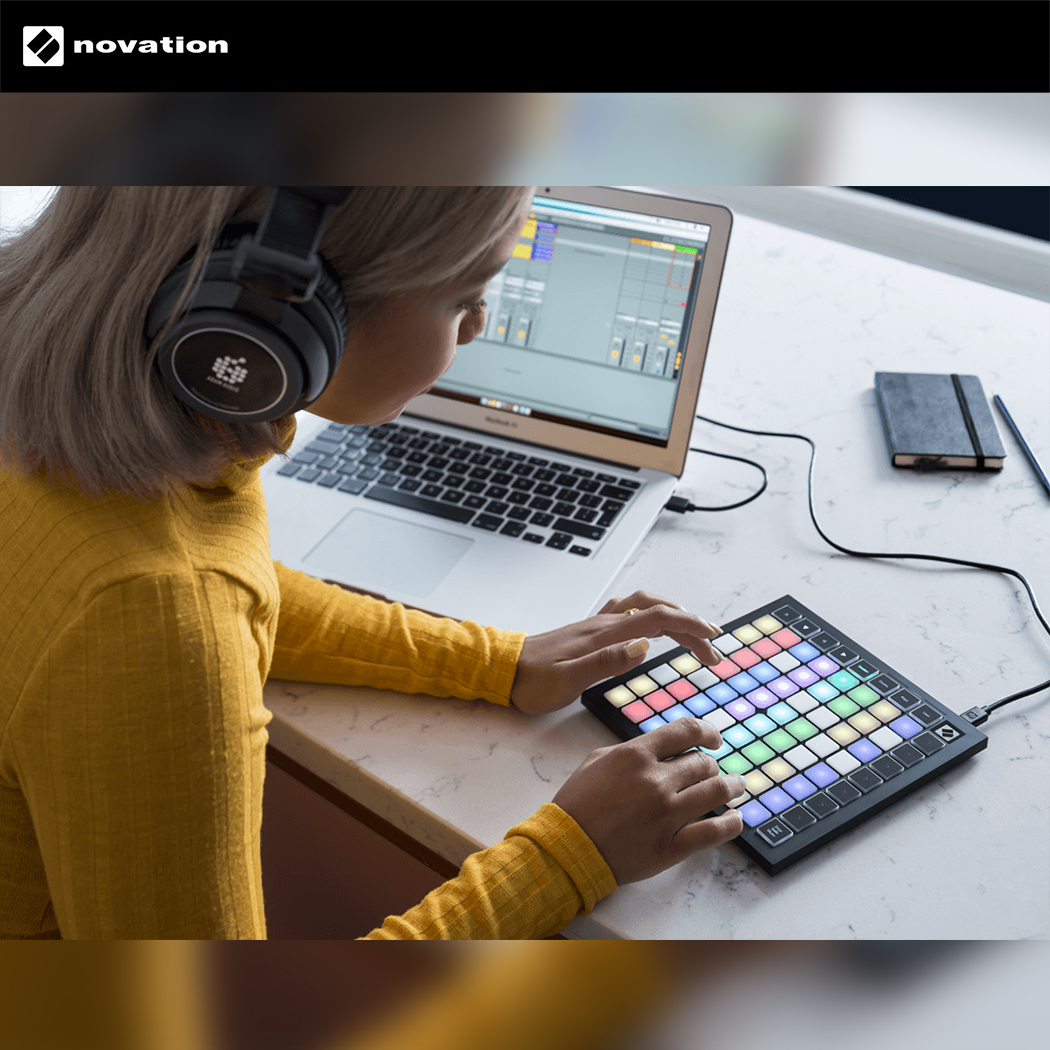 Novation Launchpad Mini MK3 มิดี้ คอนโทรลเลอร์ 64 Pads ไซส์มินิ ขนาดพกพา MIDI Controller 64 ...