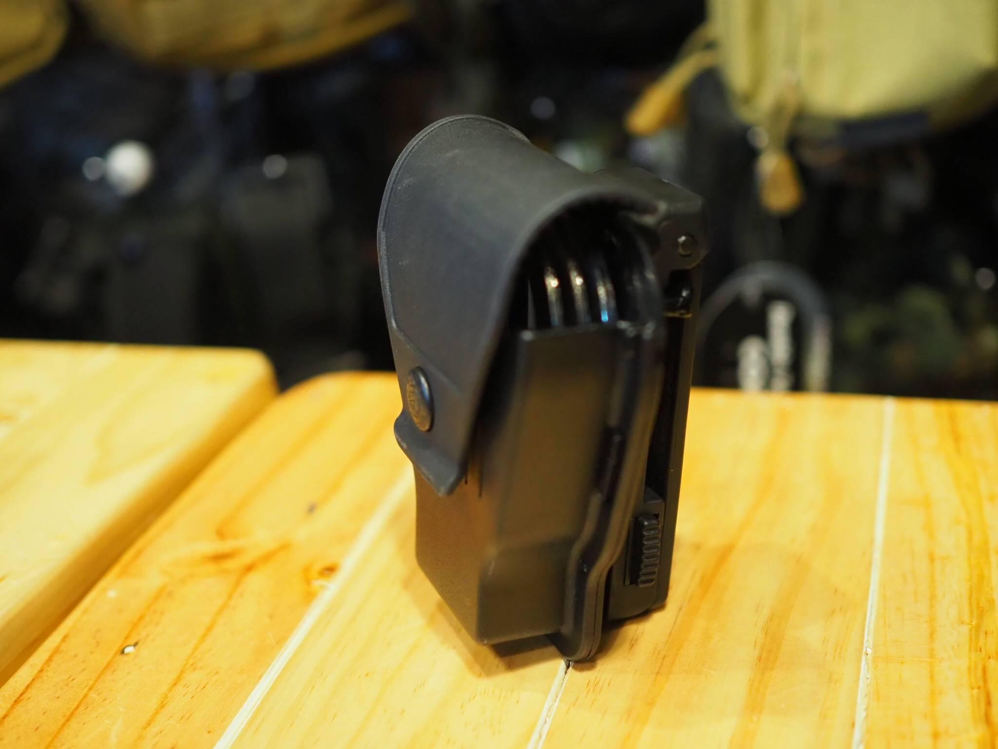 ซองกุญแจมือ โพลิเมอร์ Bogie1 รุ่น 360 หมุนได้ 350 องศา รองรับกุญแจมือทุกรุ่น มีฝาเปิด-ปิด ถอดได้ ...