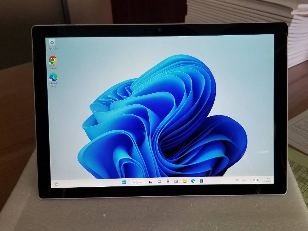 Microsoft Surface Pro รุ่น1807 SIM และ รุ่น 1796 (มือสอง) / แบตเตอรี่ ...