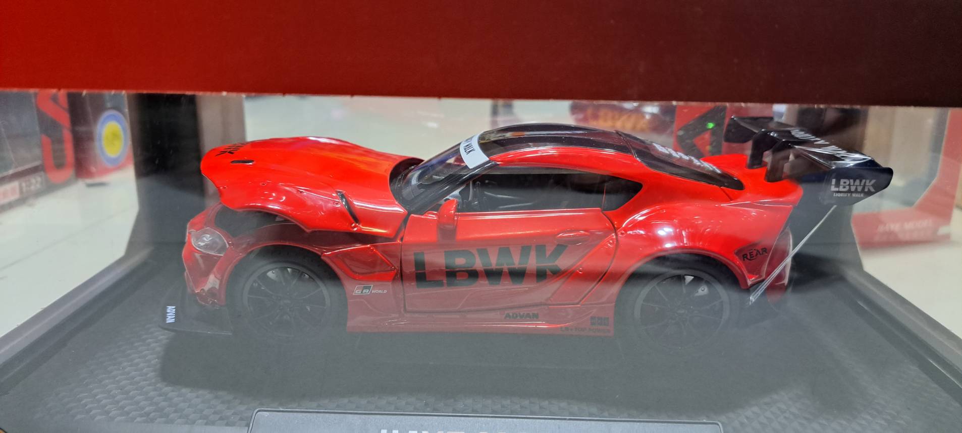 JIAYE Model LBWK 1:22 (มีเสียง+มีไฟ) โมเดลรถยนต์ ของเล่น ของสะสม แบบ ...