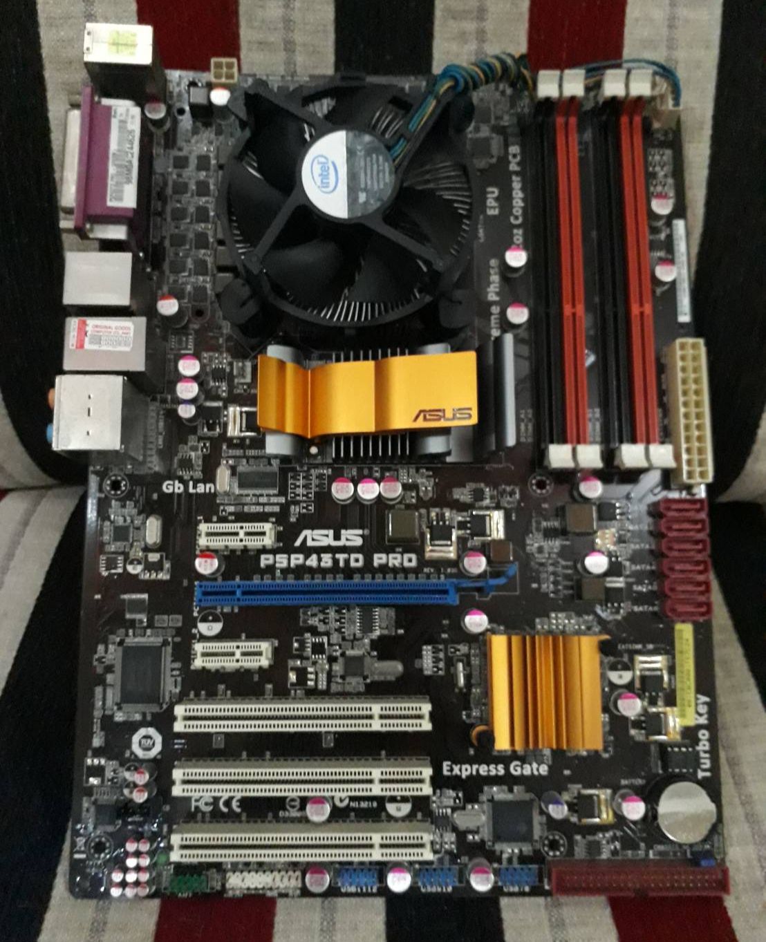 การ์ดจอ VGA (การ์ดแสดงผล) ASUS TURBO GTX1060 3GB WHITE DDR5 192 BIT ครบ ...