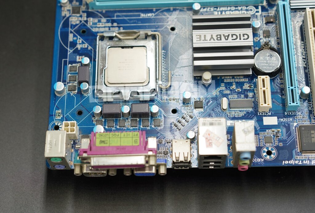 CPU2DAY เมนบอร์ด พร้อม CPU GIGABYTE G41 +CPU E5300 [775] สุดคุ้ม พร้อมส่ง ส่งเร็ว มีประกันไทย ...