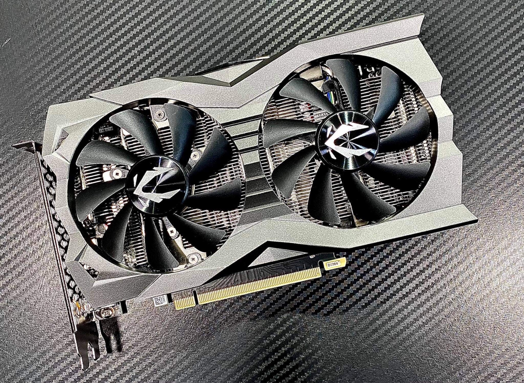 VGA ZOTAC GEFORCE RTX 2070 SUPER MINI/8GB - SHOWPAW69 - ThaiPick