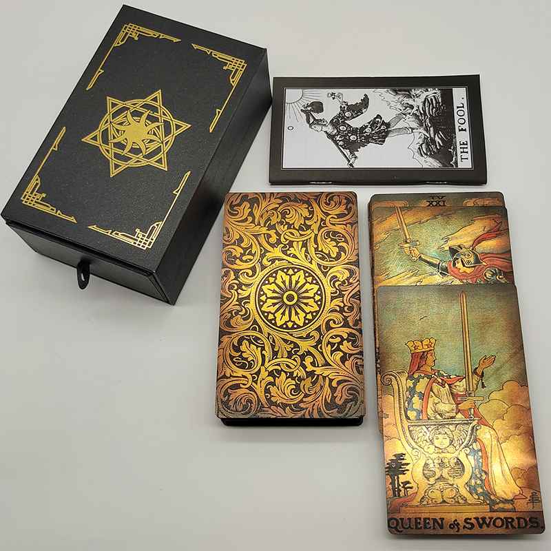 The New Knight Gold Foil Tarot Board Game Set Hot Stamping Luxury PVC ...