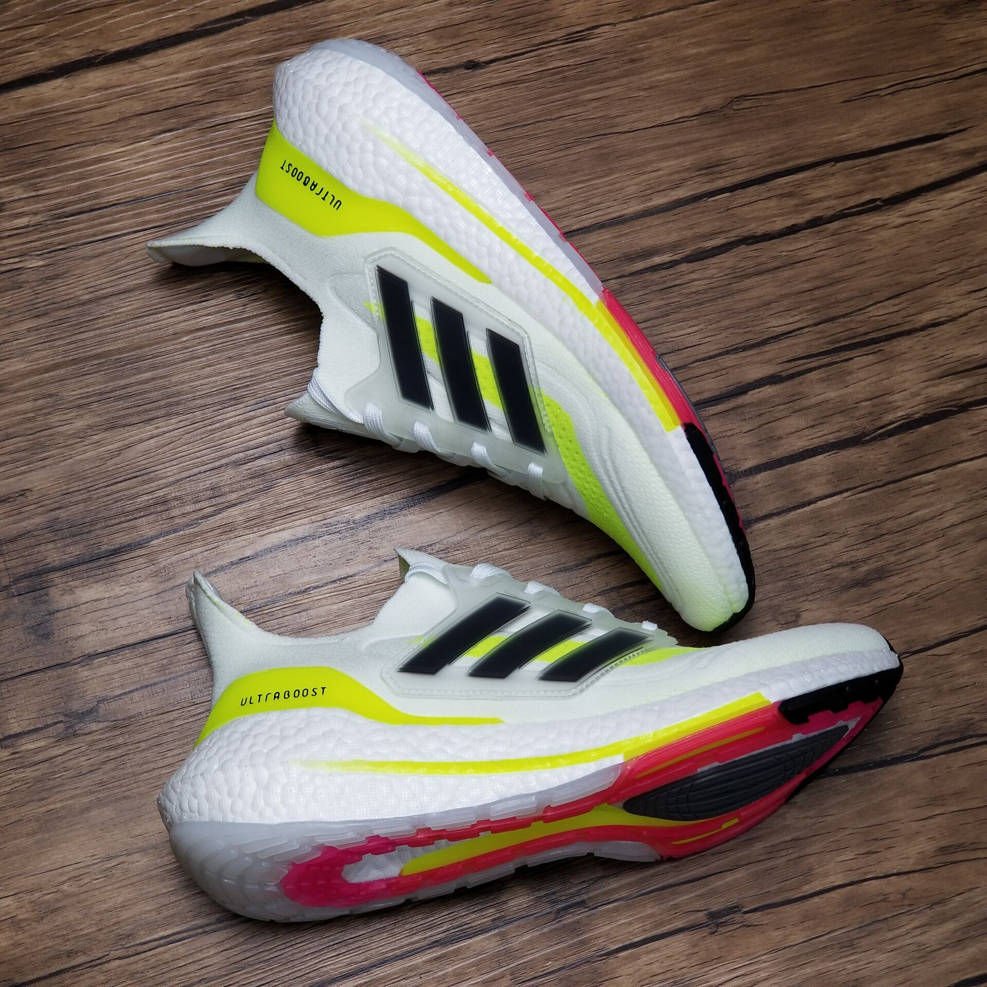 〖เวอร์ชั่นสูง〗ADIDAS ULTRA BOOST UB 21 Men's Sports Sneakers A070 - The ...