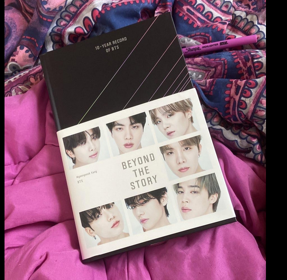 In Stock พร้อมส่ง ลิขสิทธิ์แท้ Original Beyond The Story 10 Year