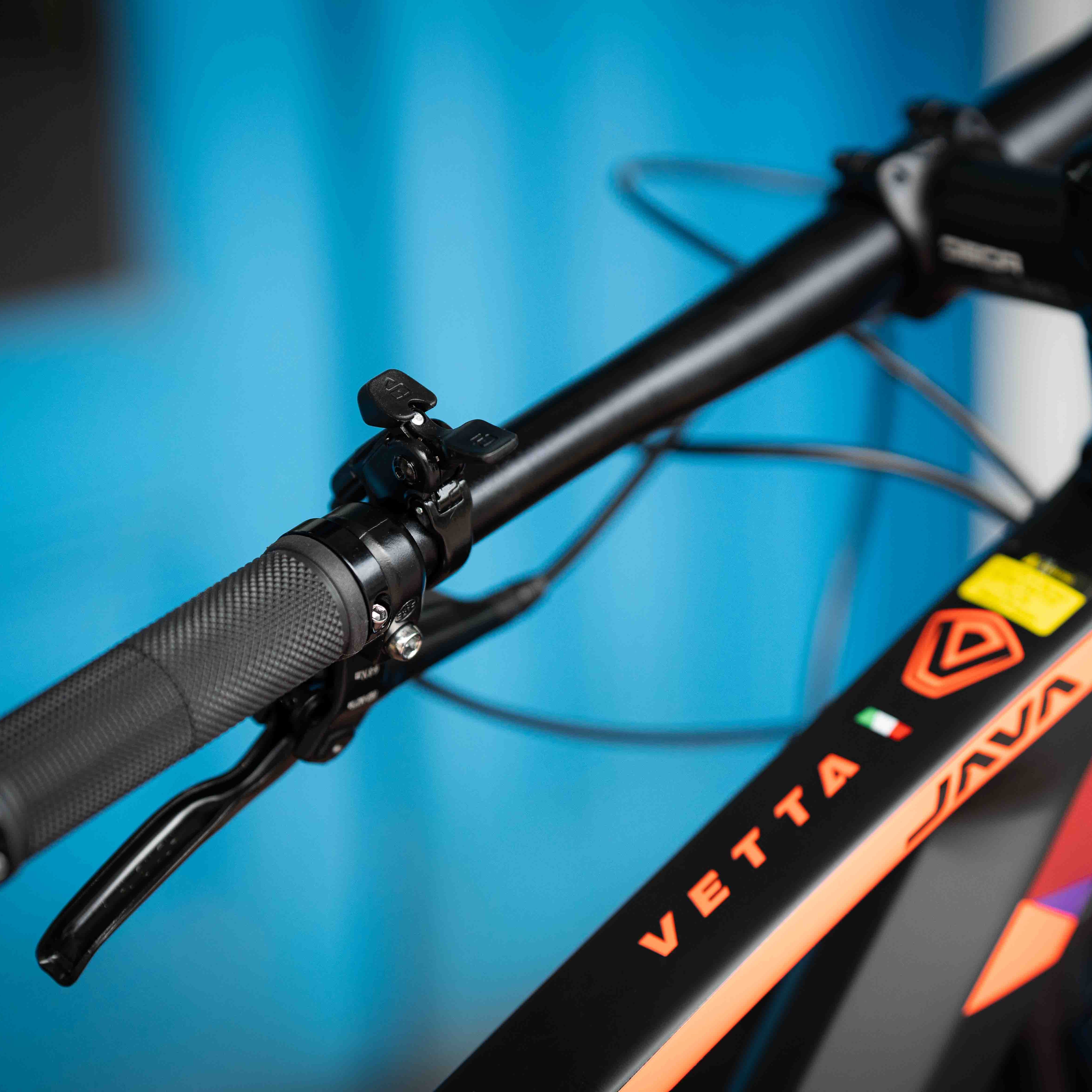 จักรยานเสือภูเขาคาร์บอน Java Vetta ล้อ 29" เฟรมคาร์บอน นน.เบา ชุดขับ Deore 12sp ดิสน้ำมัน โช็คลม ...