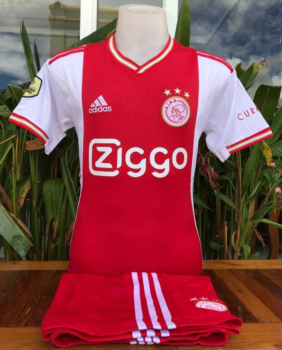 ชุดกีฬาผู้ใหญ่ ทีมสโมสรอาเอฟเซ อายักซ์ Ajax มาใหม่ พร้อมส่ง - SP ...