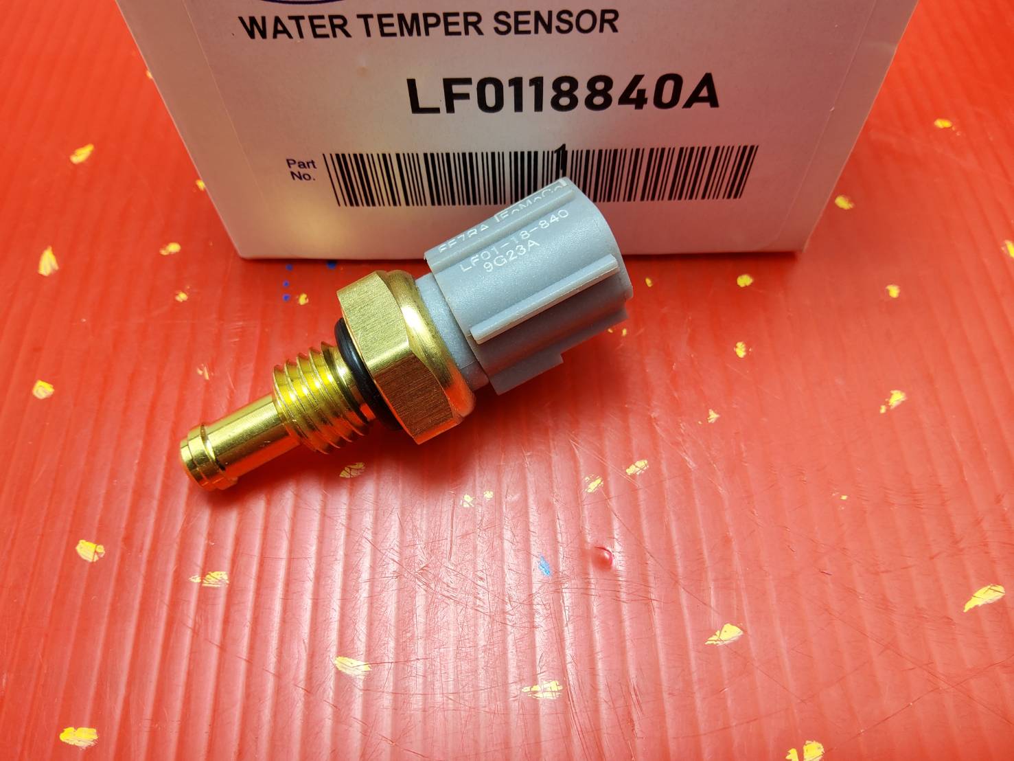 เซนเซอร์วัดอุณหภูมิน้ำหล่อเย็น สําหรับ Mazda 3 5 6 Mx-5 Miata Cx-7 # ...