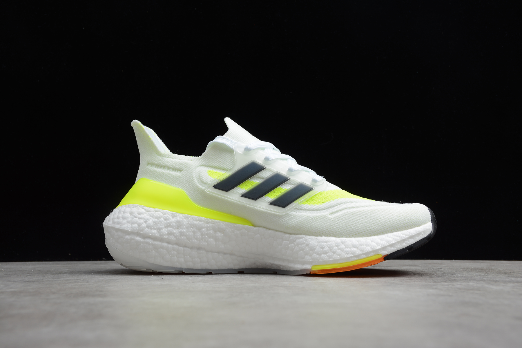 〖ของแท้〗ADIDAS ULTRA BOOST UB 21 คุณภาพสูง รองเท้าผู้ชาย รองเท้าวิ่ง ...