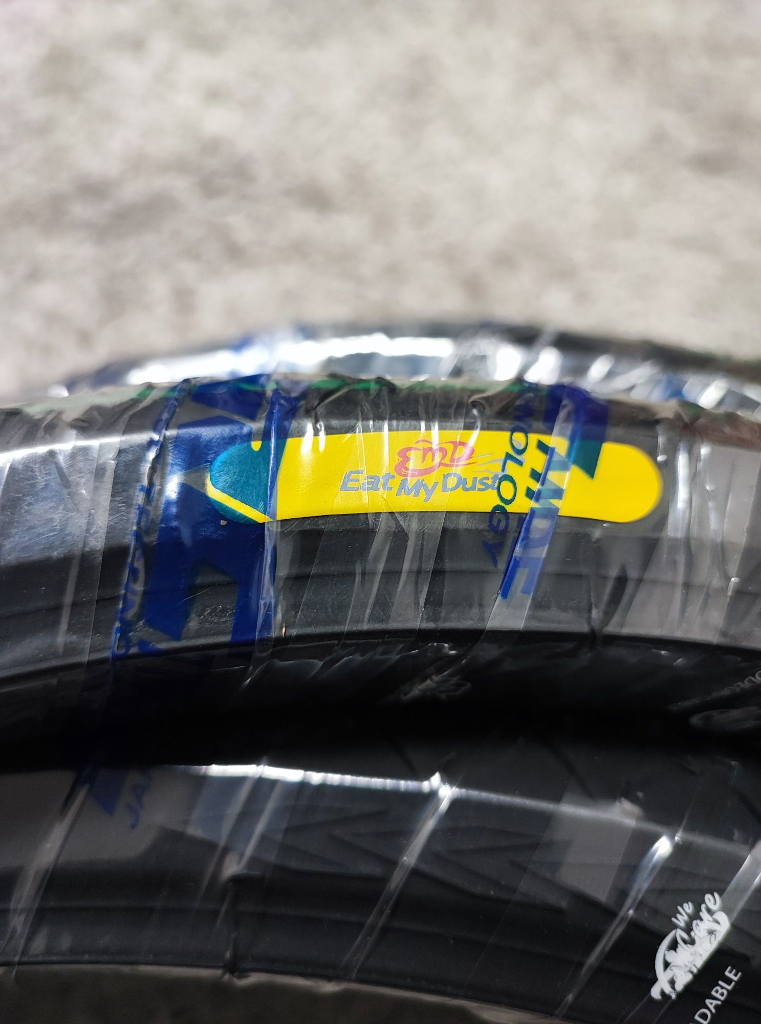 ยางนอกIแถมยางใน IRC Eat My Dust ป้ายเหลือง irc 45/90-17 ยางสำหรับรถแข่ง ...