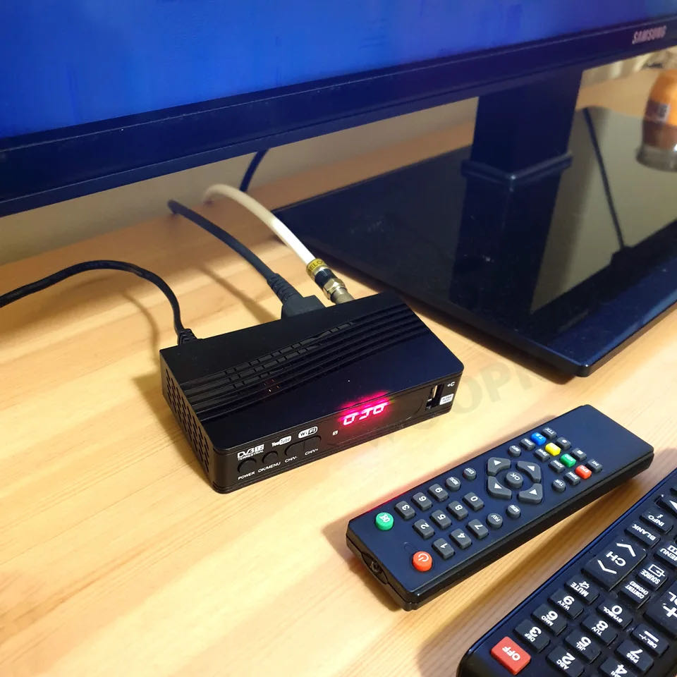 พร้อมสาย HDMIกล่อง ดิจิตอล tv DVB-T2 กล่องรับสัญญาณtv กล่องทีวีดิจิตอล ...