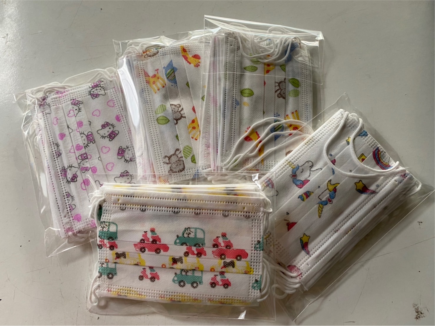 FACK MASK 3-12 ปี แมสเด็กลายการ์ตูน สีสันสดใส หน้ากากอนามัย ทรงสีหลี่ยม ...