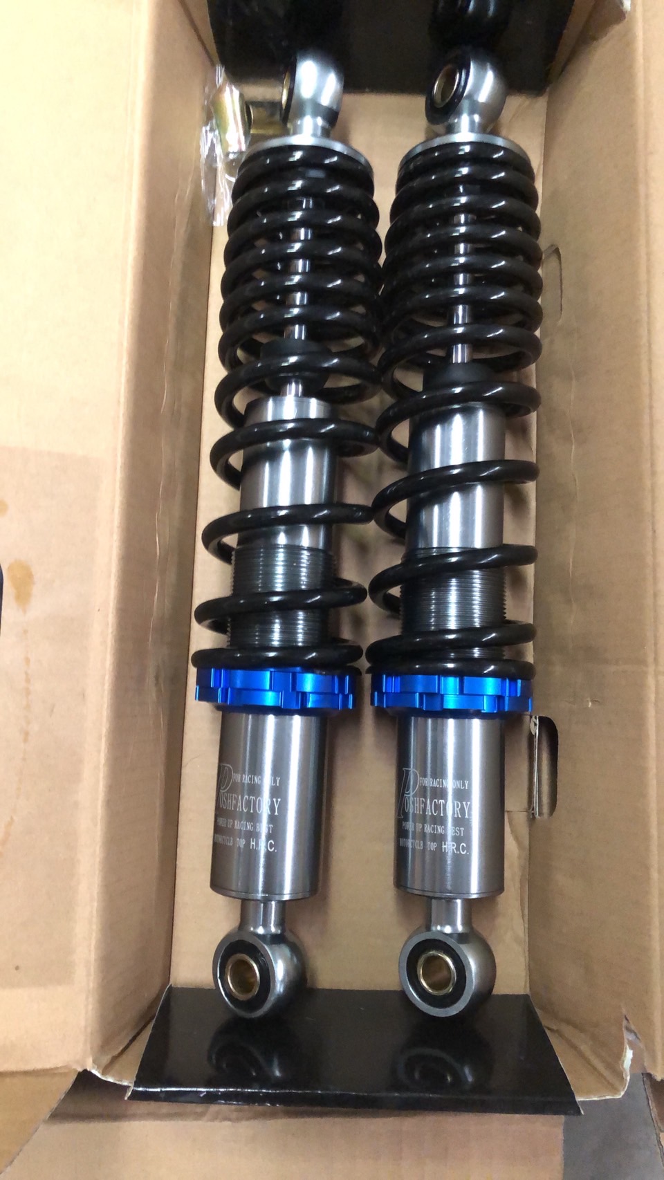 โช๊ค POSH FACTORY ใส่เวฟทุกรุ่น/ดรีม ซุบเปอร์คัพ คละสี ความยาว 295 มิล ...