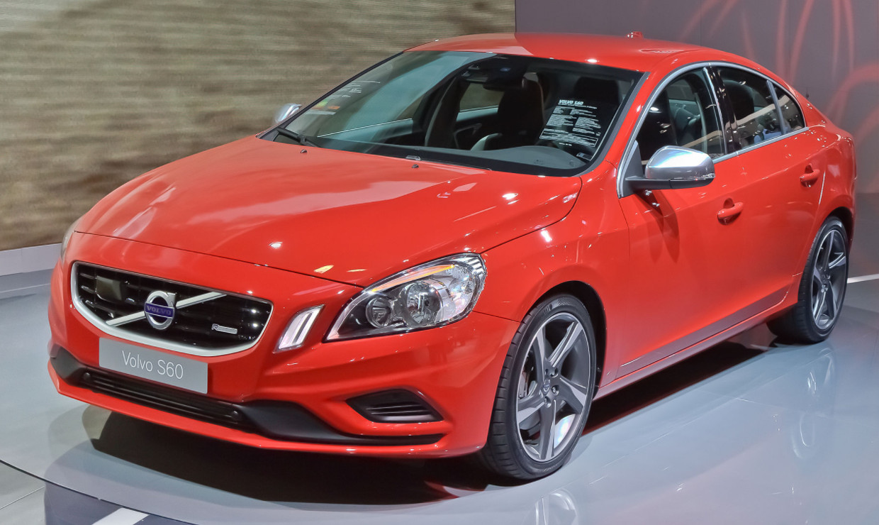 กรองอากาศ Volvo S60 II, V60 (2010 - 2018) Air Filter Mann C 35177 ...