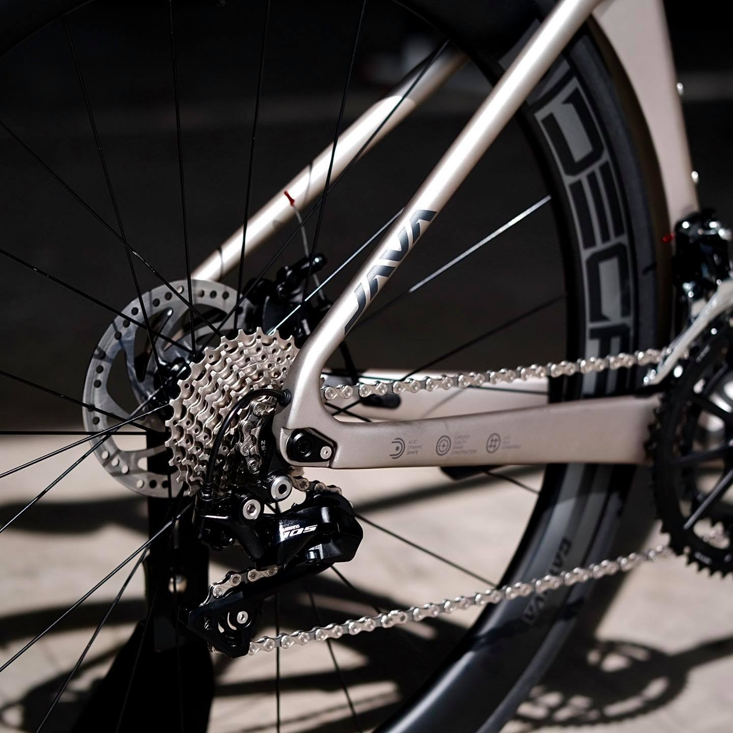 [ผ่อน 0%]จักรยานเสือหมอบ JAVA Fuoco 5 Disc เฟรมคาร์บอน ล้อคาร์บอน แฮนด์ ...