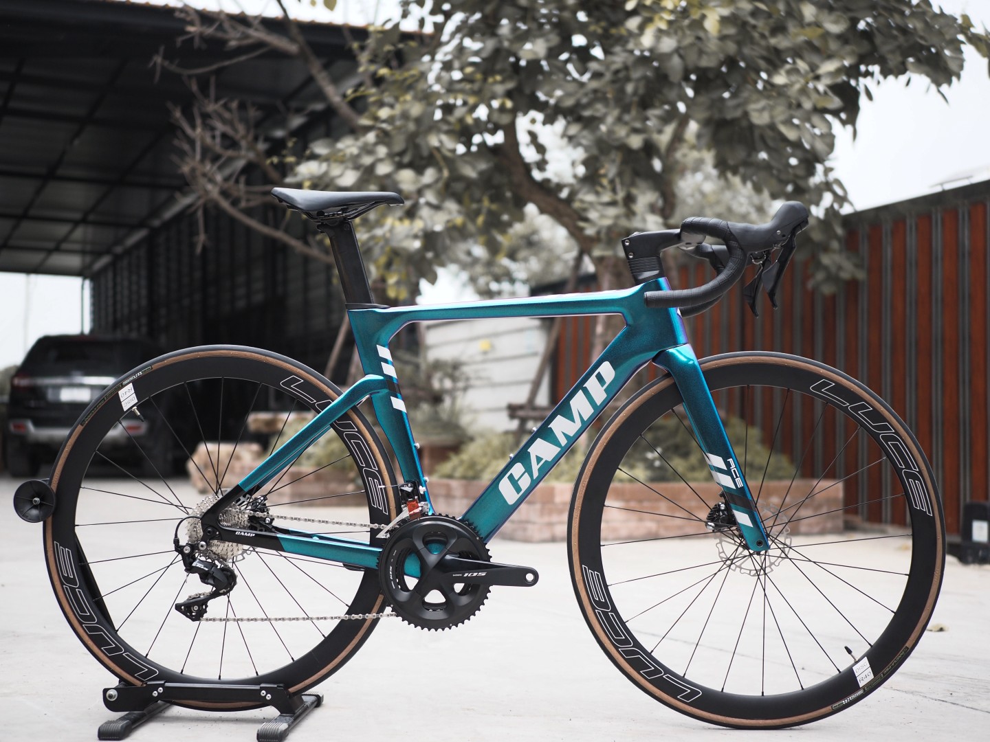 จักรยานเสือหมอบ CAMP ACE DISC Carbon Roadbike เกียร์ Shimano 105 2*11 สปีด ล้ออลู | Lazada.co.th