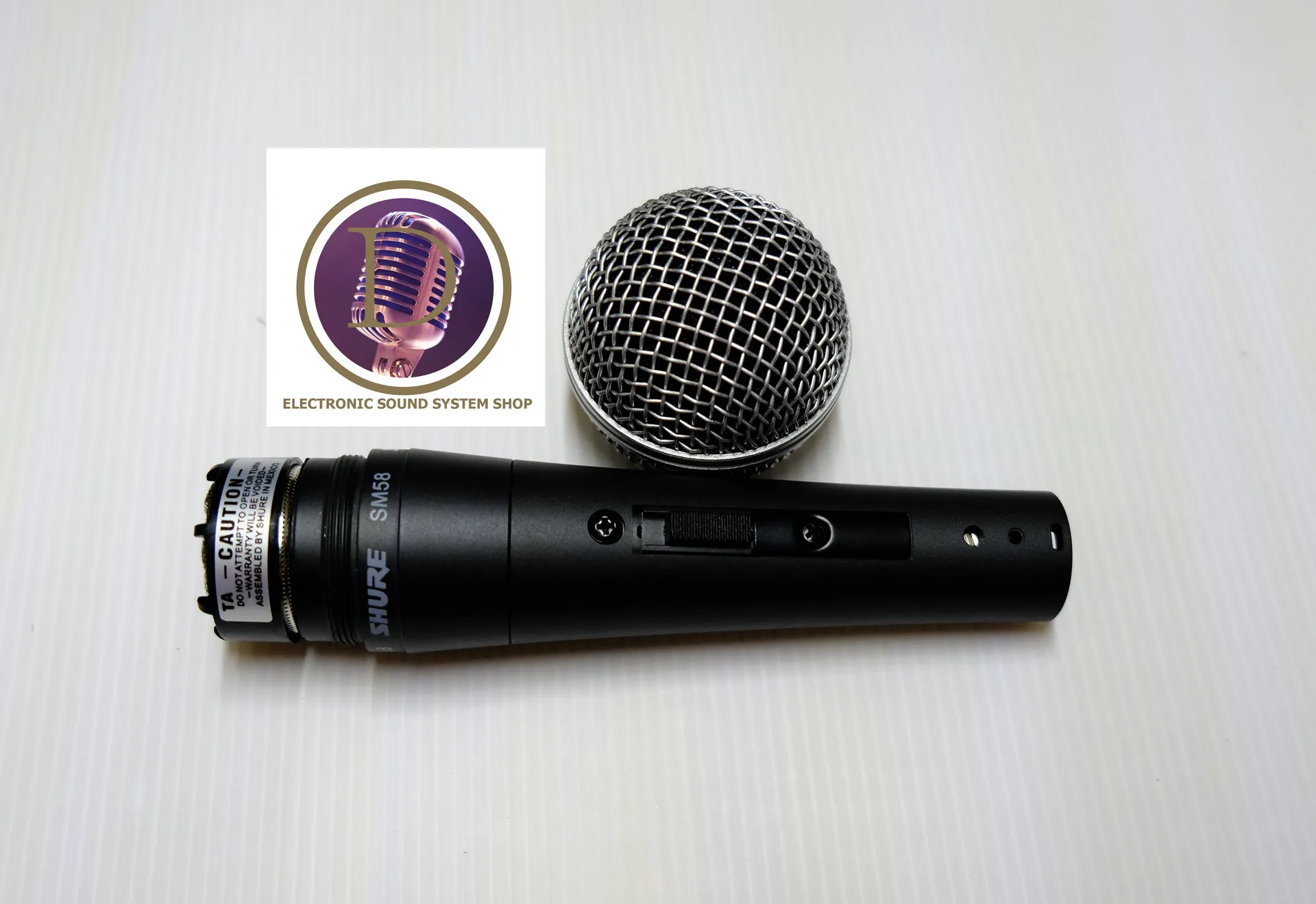 SHURE microphone Sm-58 ไมค์โครโฟนพร้อมสาย และ กระเป๋าหนัง คุณภาพเสียงดี ...