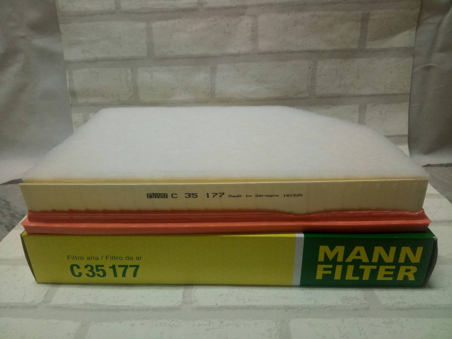 กรองอากาศ Volvo S60 II, V60 (2010 - 2018) Air Filter Mann C 35177 ...