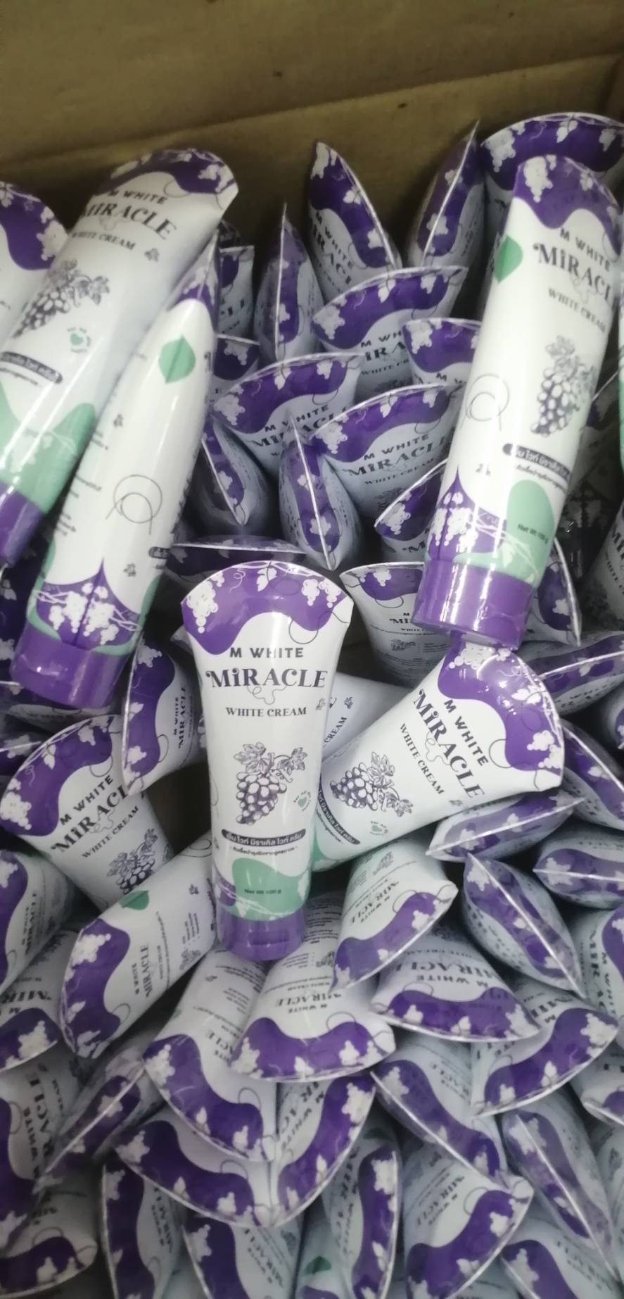 ครีมแม่มดโฉมใหม่ เอมไวม์ มิราเคล ไวท์ M white Miracle cream หัวเชื้อ ...