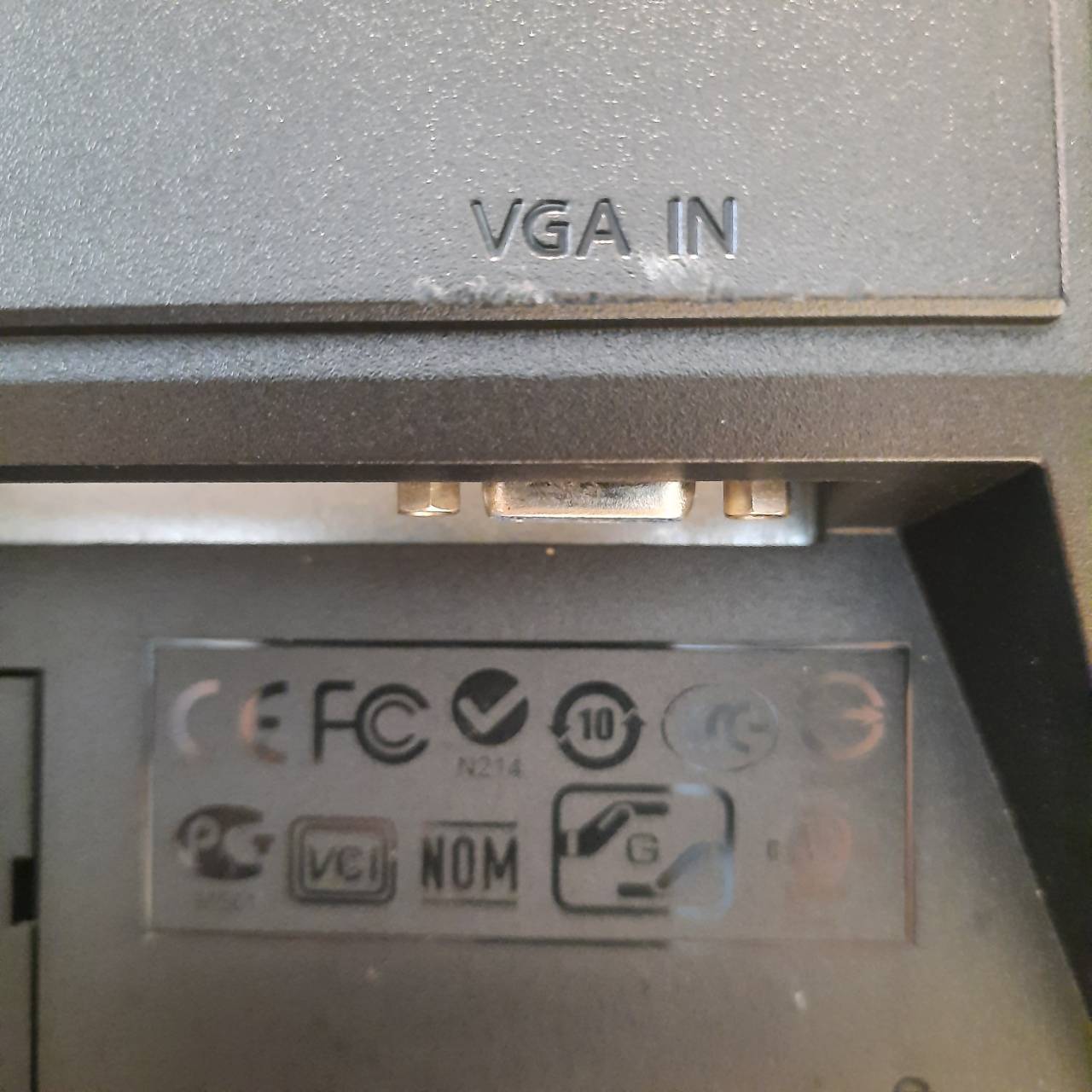 จอคอมพิวเตอร์ยี่ห้อ ACER V173 17 นิ้ว Resolution:1280x1024 เชื่อมต่อ ...