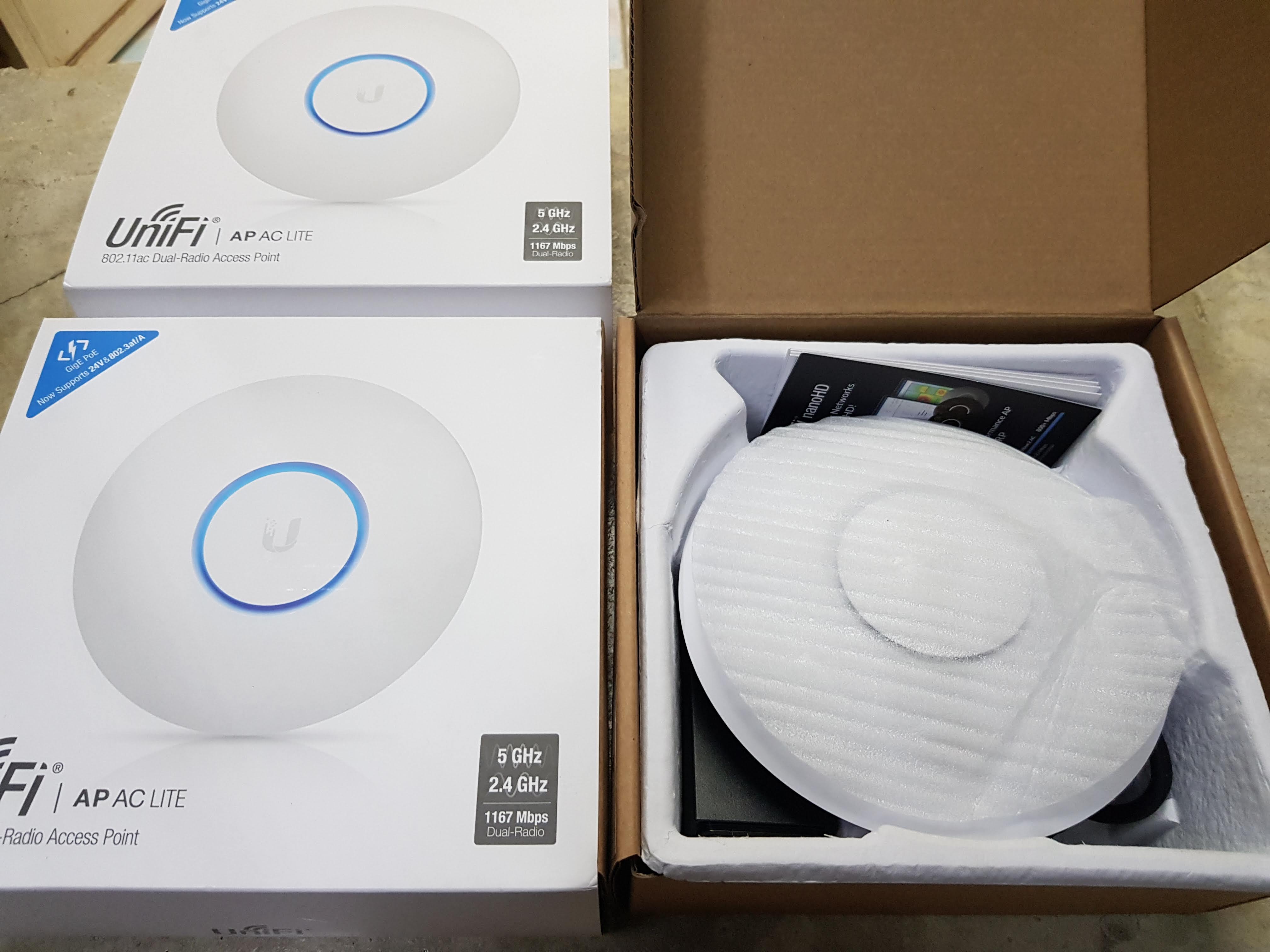 Ubiquiti UniFi AP-AC-LITE - Super AI - ThaiPick