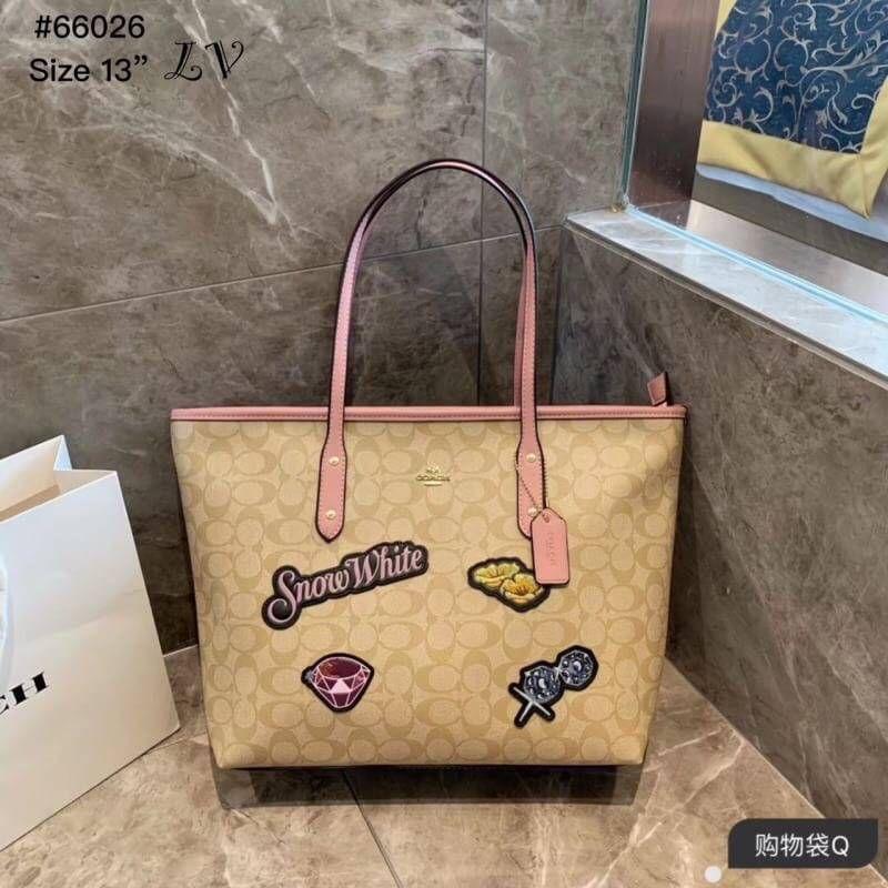 กระเป๋าถือCoach ขนาด13นิ้ว ทรงช้อปปิ้ง - Mmzz - ThaiPick