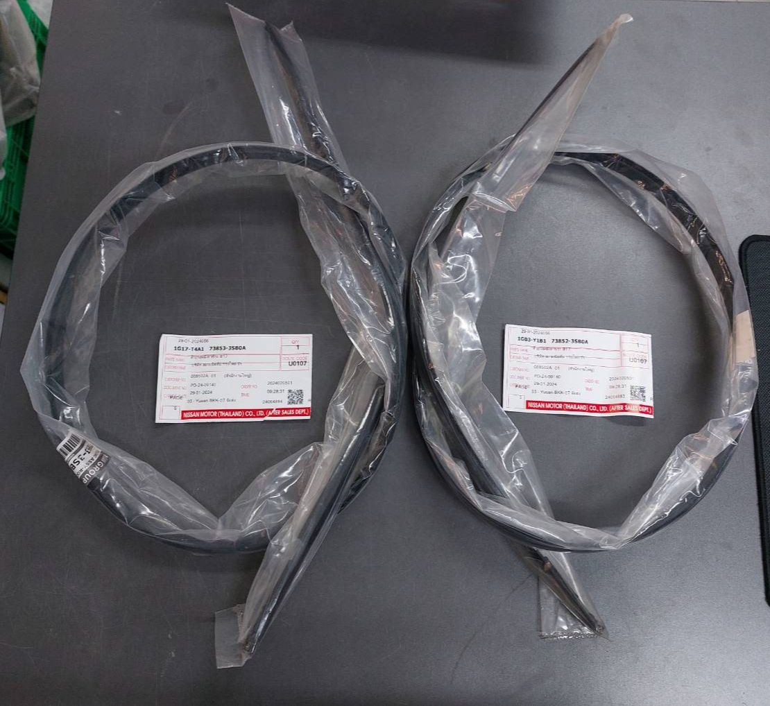 ชุดคิ้วหลังคาหน้า ซ้าย+ขวา NISSAN SLYPHY B17\ 73853-3SB0A , 73852-3SB0A ...