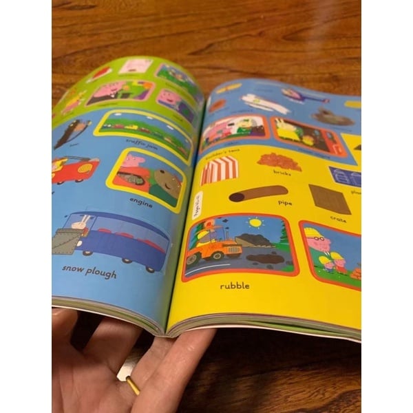 Peppa Pig 1000 First Words Sticker Book Aged 3-6 สมุดสติ๊กเกอร์เปปป้า ...