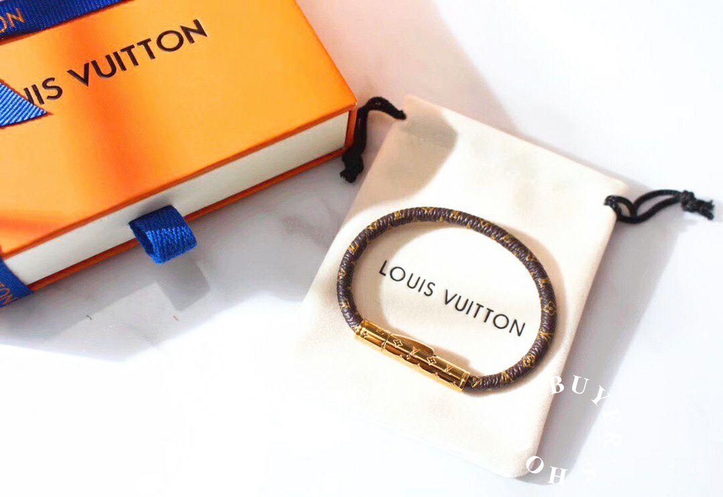 BUYER'S HOUSE LV Louis Vuitton CONFIDENTIAL old flower leather cord ...