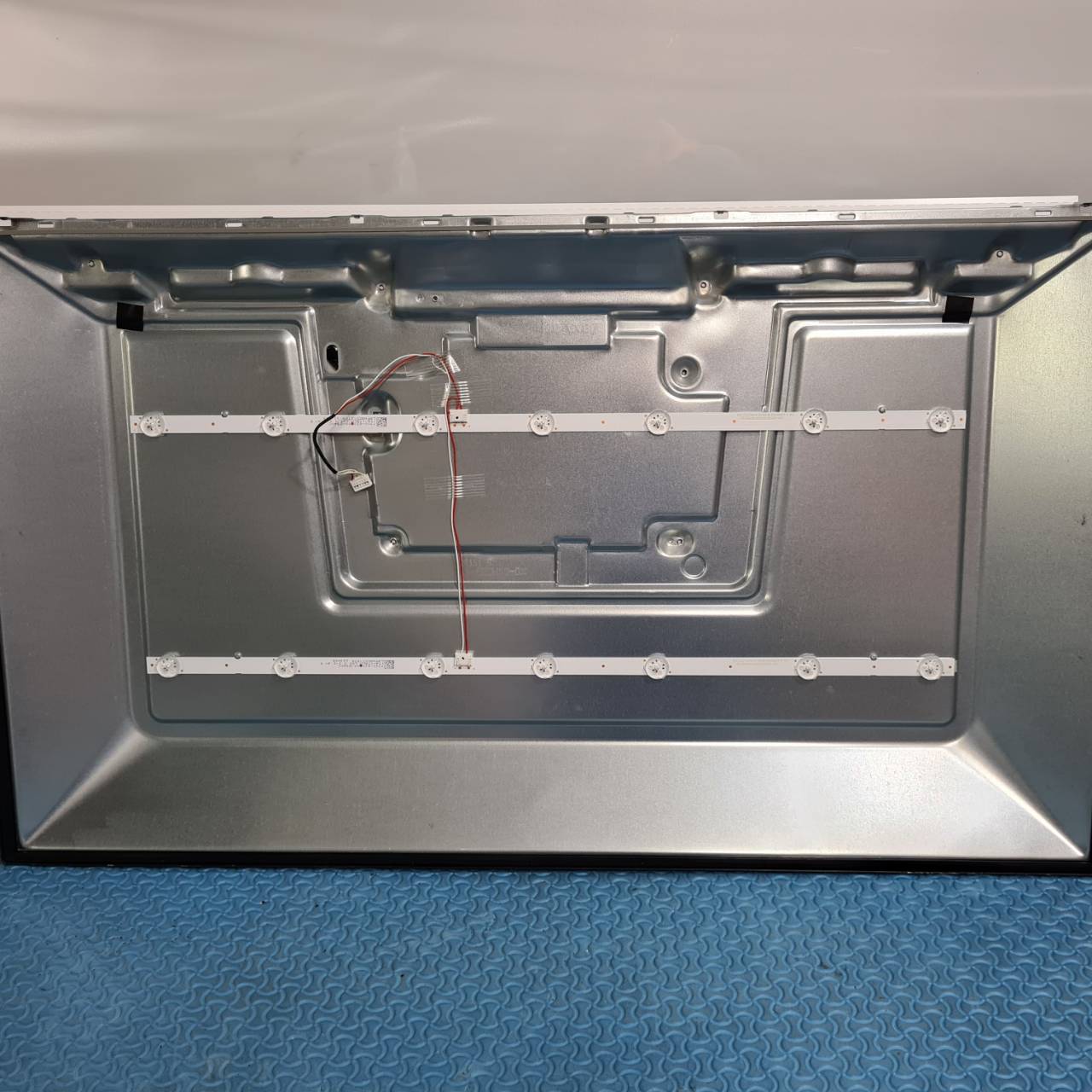 หลอดไฟ LED BACKLIGHT Skyworth 32TB7000 LED 3Vอะไหล่แท้/ของถอดมือสอง ...