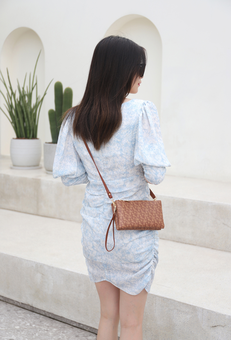 พร้อมส่ง กระเป๋าสะพายไหล่/สะพายข้าง แฟชั่น ผู้หญิง STARCATE-S202 กระเป๋าสตางค์ใบยาว หนังPU ช่อง ...