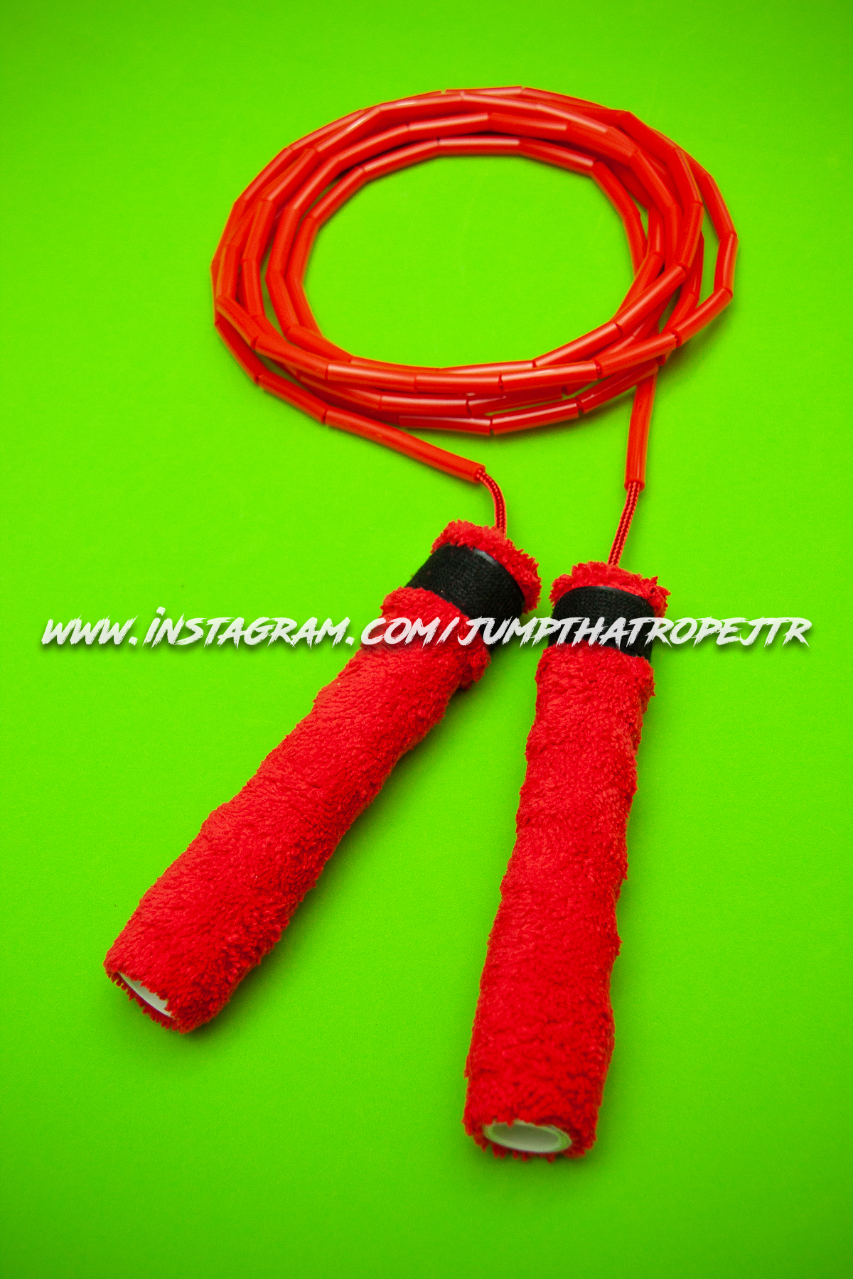 TOMATO Beaded Jump Rope เชือกกระโดดลูกปัดโตมาโต้ OUTDOOR โดดบนปูนหยาได้ ...