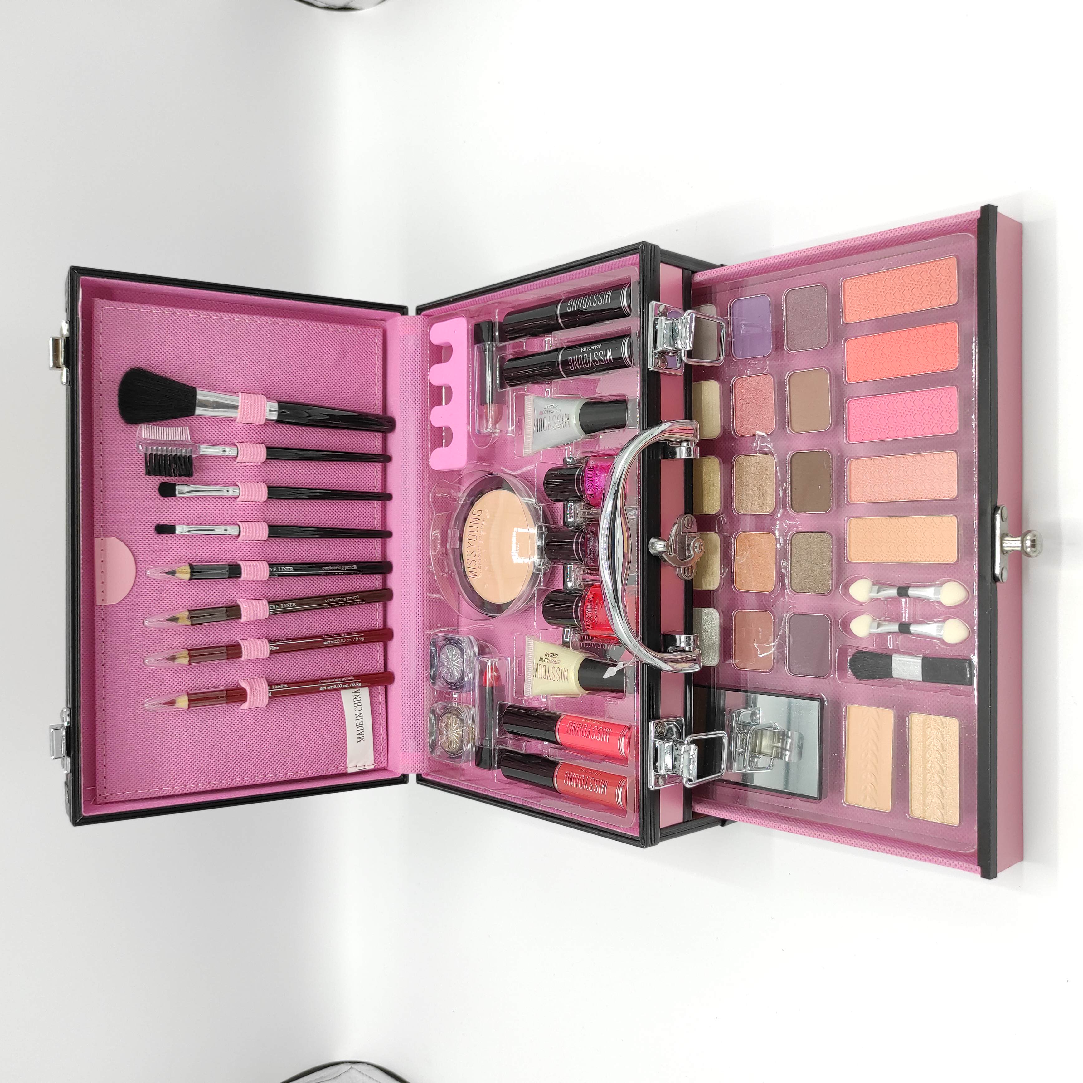 B09 กล่องเซ็ทเครื่องสำอางและอุปกรณ์แต่งหน้า Cosmetics box (Set 1) มา ...