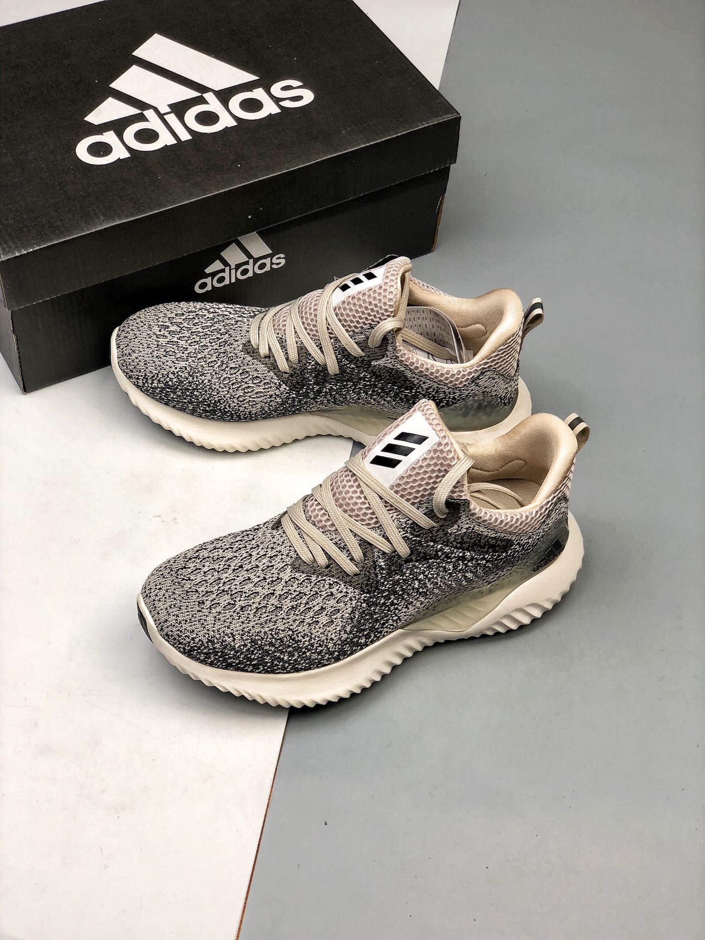 Adidas AlphaBounce HPC AMS running shoes Spot Men's and women's shoes ...