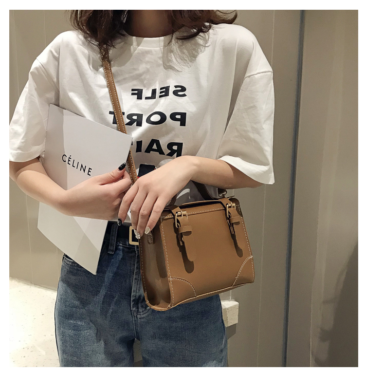 Ploylin Shop กระเป๋าสะพาย กระเป๋าถือ กระเป๋าผู้หญิง แฟชั่นใหม่อินเทรนด์ กระเป๋าสี่เหลี่ยม ...