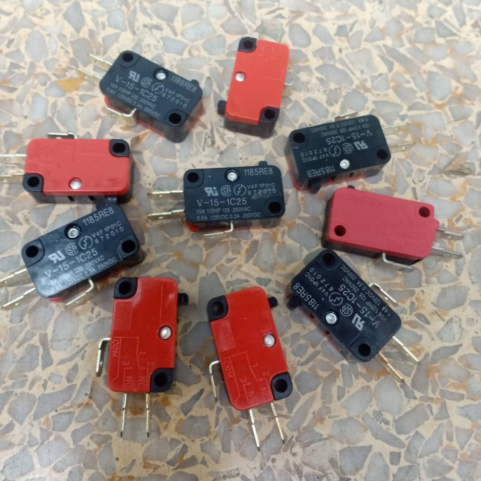 ไมโครสวิทช์ Micro Switch V-15-1C25-15A 12HP 125-250VAC ขายแพค10ตัว 120 ...
