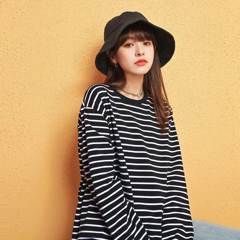 Wavlatii Women 2021 New Long Sleeve T Shirts Female Cotton White Black