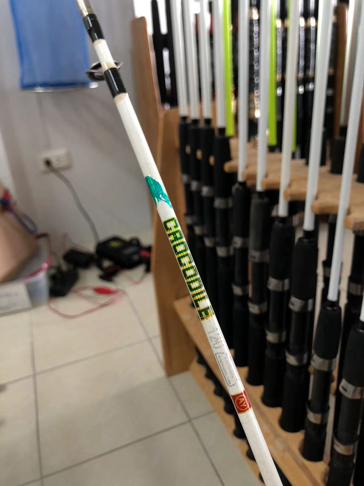 1-2วัน(ส่งไว-ราคาส่ง) White fishing rod คันเบ็ด คันขาวจระเข้ *วัสดุ ...