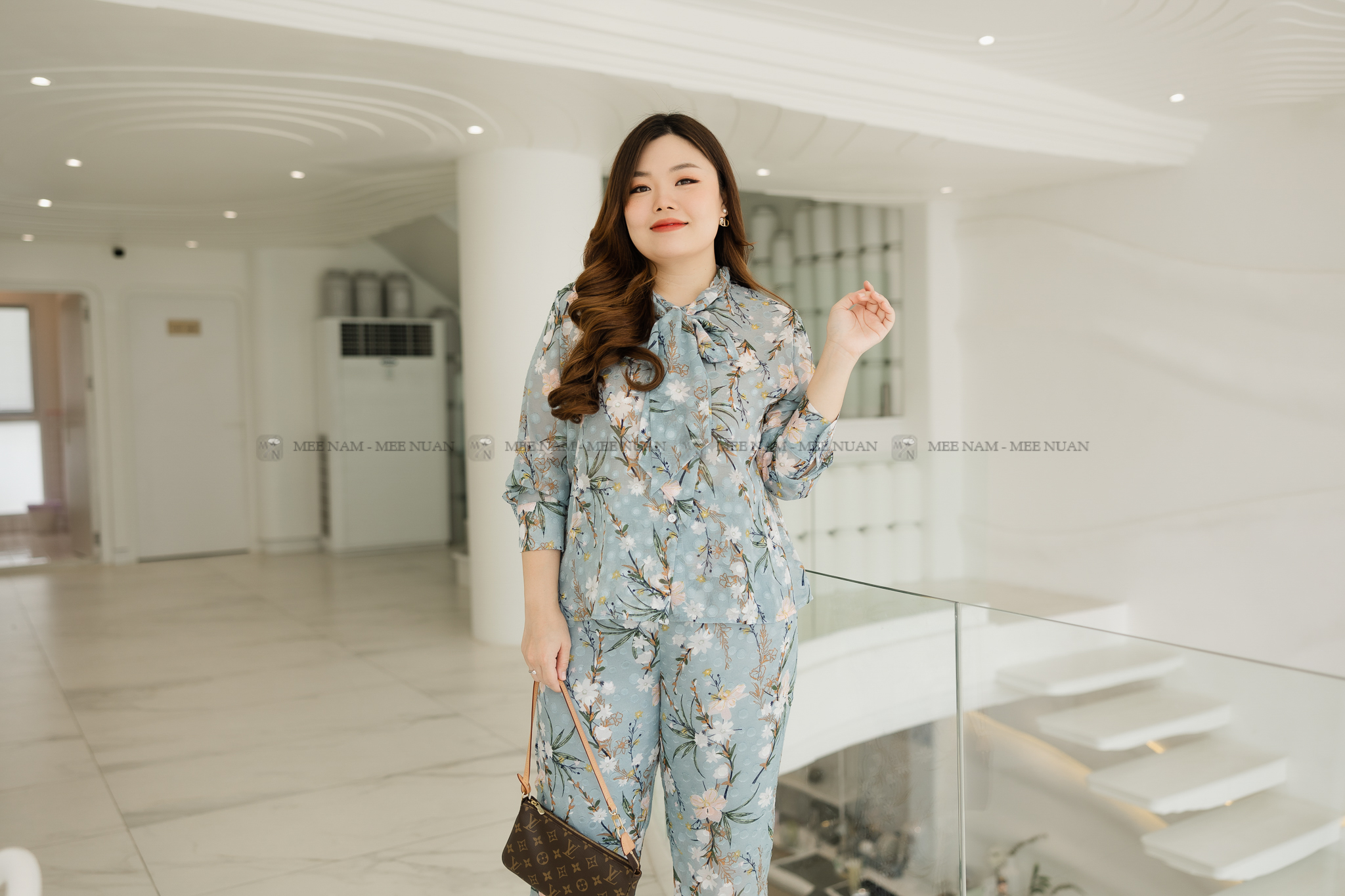 ST23 Plus size สาวอวบอ้วน เซ็ตฟ้าลายดอก เกรดพรีเมี่ยมลายนี้ มาเป็นเซตหยิบใส่ได้ ไม่ต้องแต่งอะไร ...