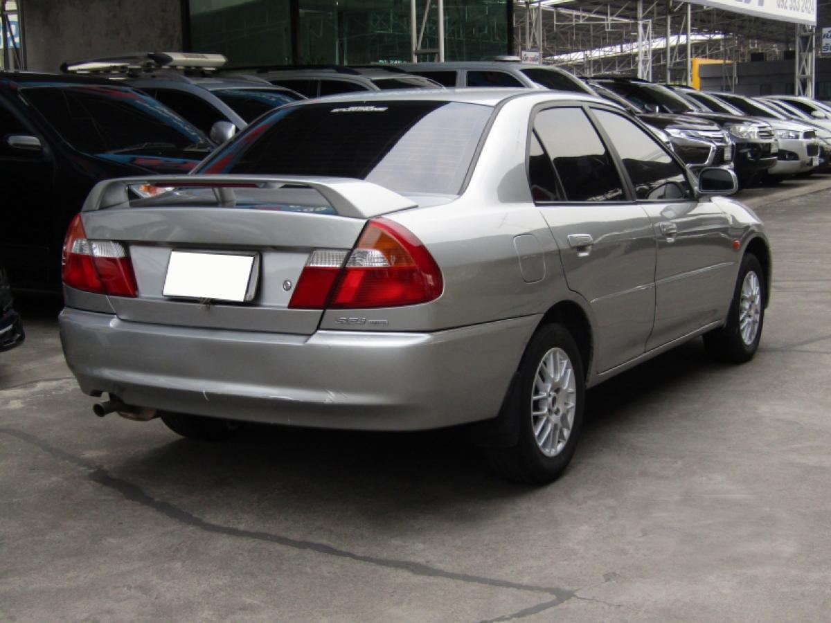 เสื้อไฟท้าย โคมไฟท้าย รุ่น มิตซูบิชิ แลนเซอร์ MITSUBISHI LANCER CK5 ปี ...