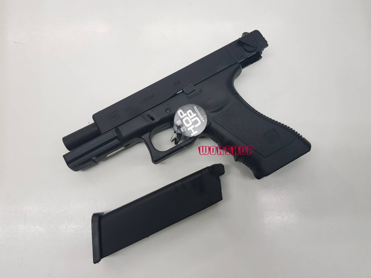 ปืนบีบีกัน รุ่น Army R18 G18 gen 3 สีดำ แถมฟรี อุปกรณ์พร้อมเล่น มือ1 ...