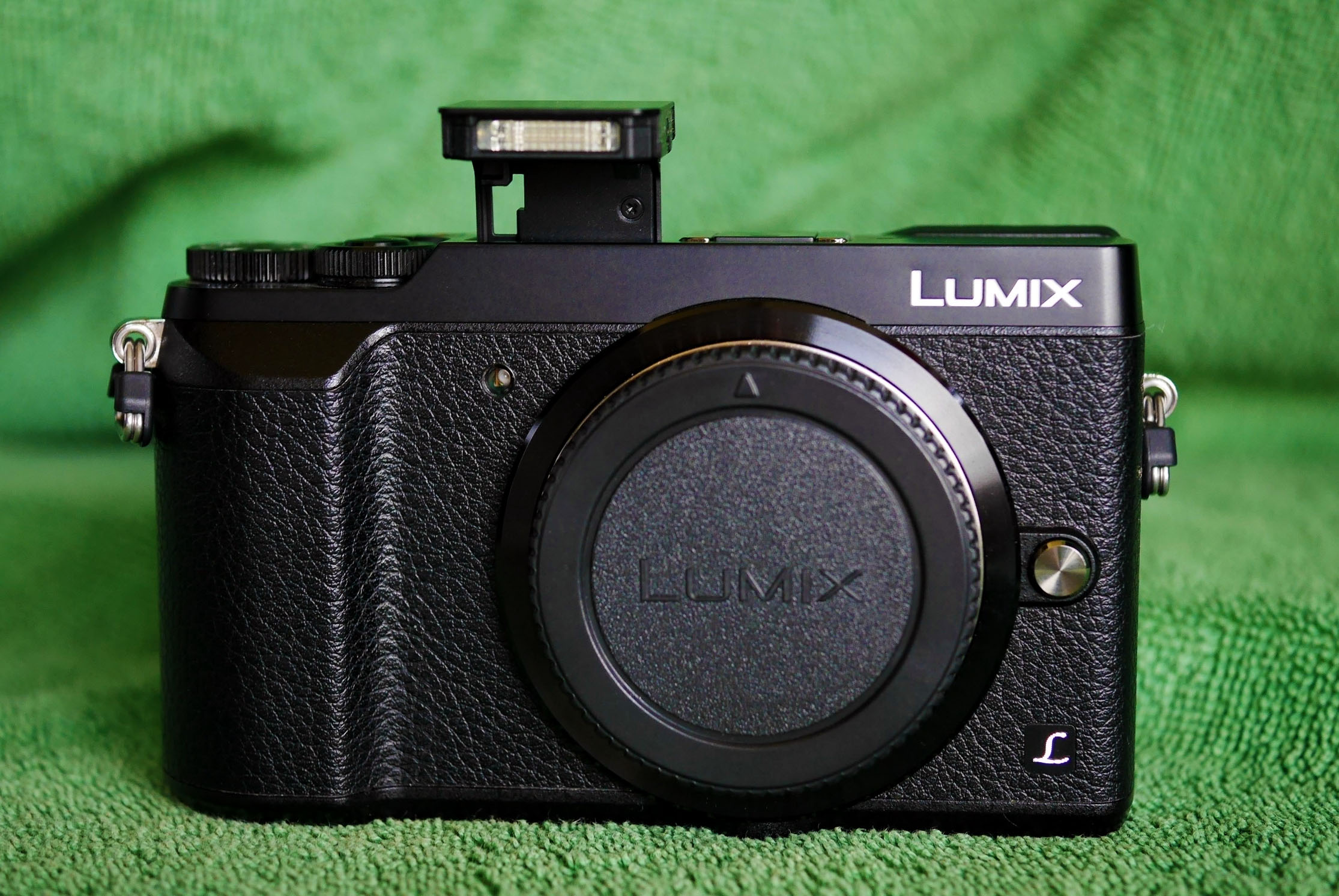 Panasonic Lumix DMC-GX85 มาพร้อมเซ็นเซอร์ Digital Live MOS ความละเอียด ...