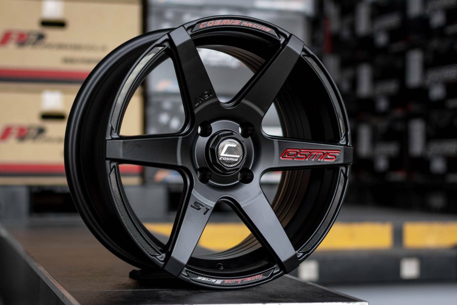 [ฟรี! กล้องติดรถยนต์] COSMIS ล้อแม็ก ล้อแม๊กซ์ ขอบ 15 รุ่น Inner Line ...