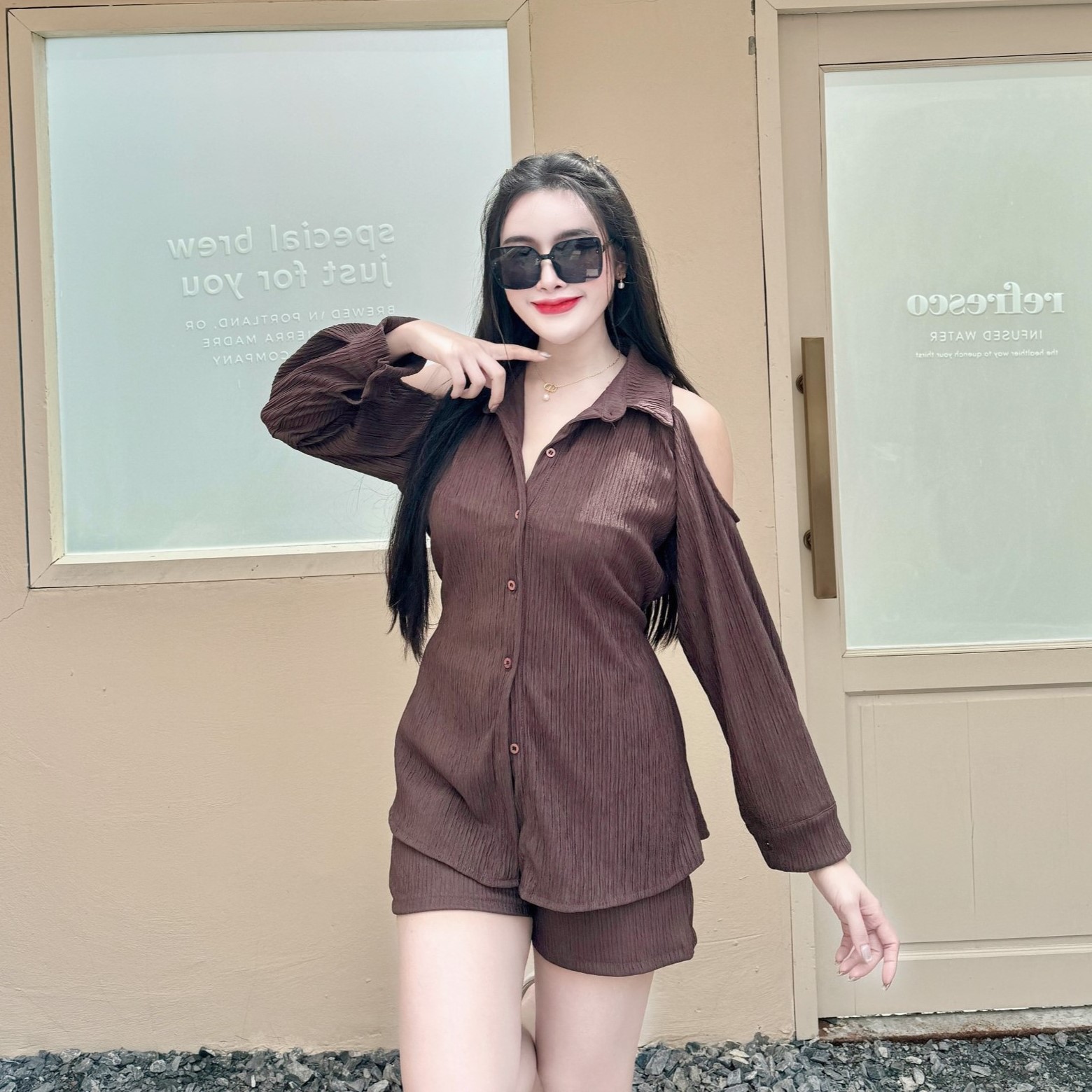 พร้อมส่ง ชุดเซตผ้าเปลือกไม้ เสื้อแขนยาวเว้าไหล่กระดุมหน้า+กางเกงเอว ...