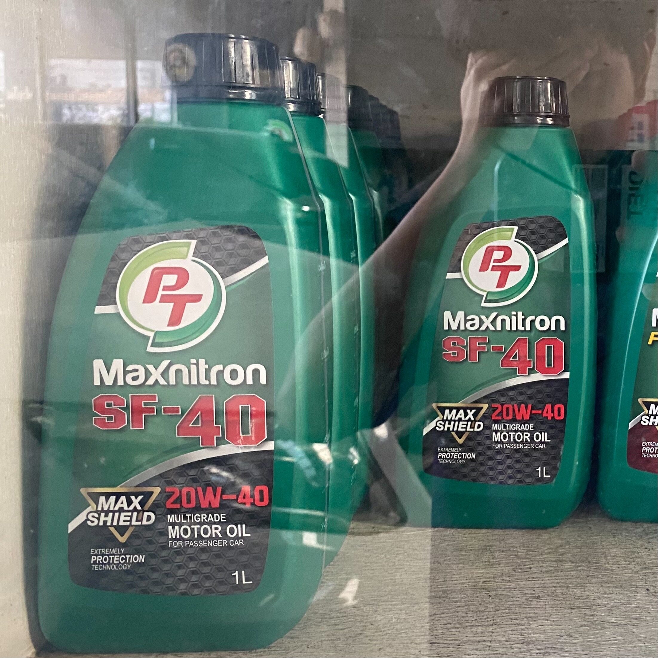 น้ำมันเครื่อง PT Maxnitron SF40 20W-40 สำหรับเครื่องยนต์เบนซิน | Lazada.co.th