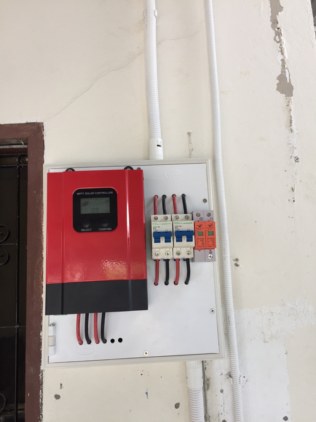 SPD 20KA 1000V ตัวป้องกันแรงดันไฟฟ้าป้องกันไฟกระชากสำหรับโซล่าเซลล์ ...