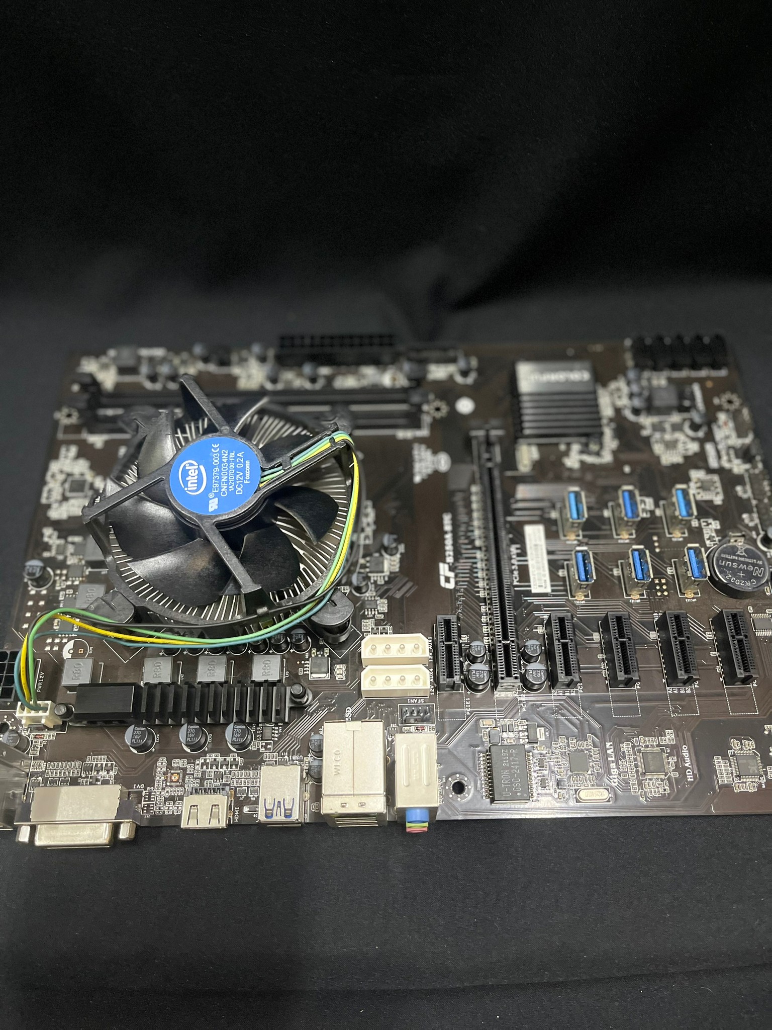 CPU MB 1151 INTEL I3 6100 และ MB COLORFUL B250A-BTC ไม่มีเพจหลัง ใช้งานได้ปกติ - max computer ...