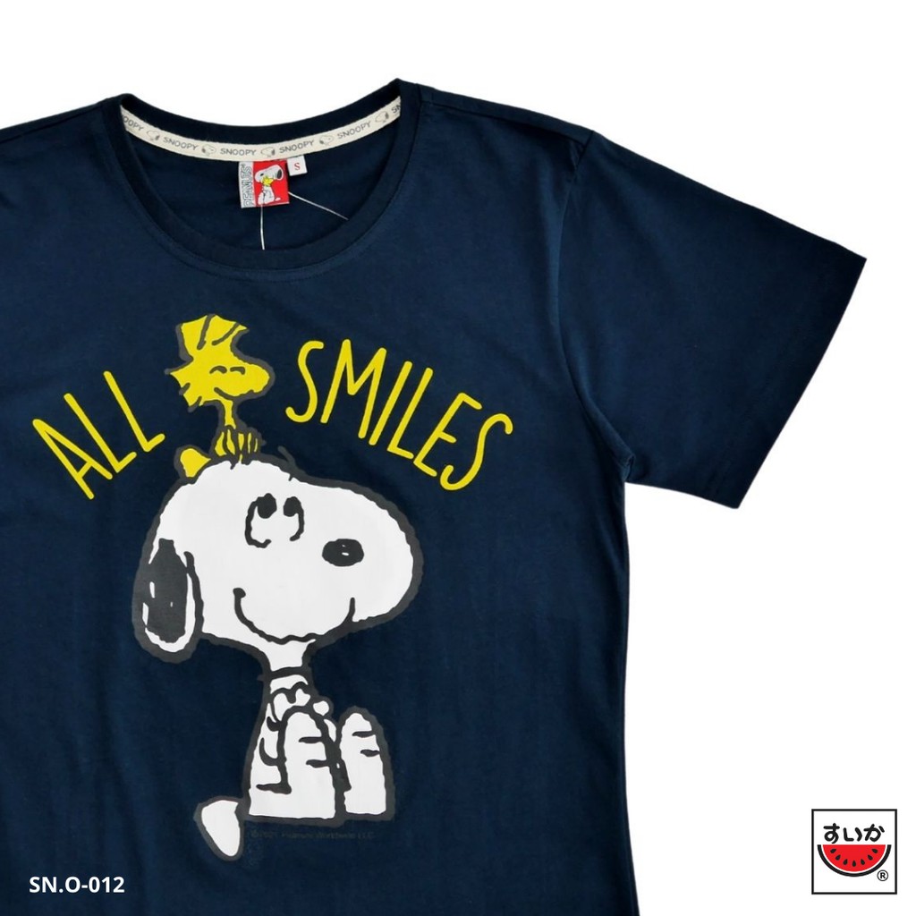 แตงโม (SUIKA) เสื้อยืดคอกลมแขนสั้น ลายลิขสิทธิ์ SNOOPY (SN.O-012) - SUIKA - ThaiPick